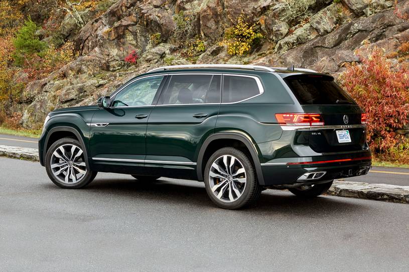 2022 Volkswagen Atlas Pictures - 159 Photos | Edmunds