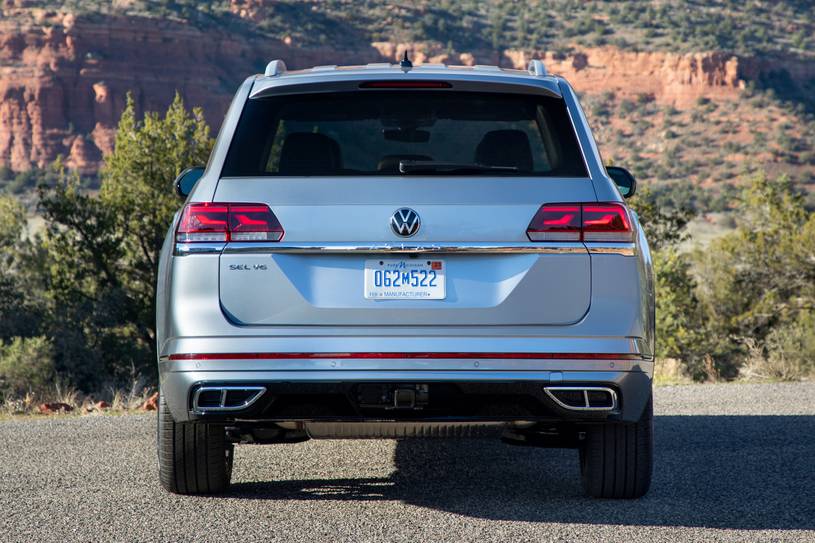 2022 Volkswagen Atlas Pictures - 174 Photos | Edmunds