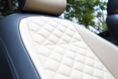 2019 Volkswagen Beetle Convertible Pictures - 108 Photos | Edmunds