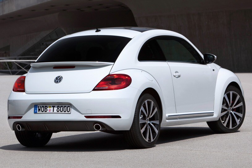 2013 Volkswagen Beetle Pictures - 178 Photos | Edmunds