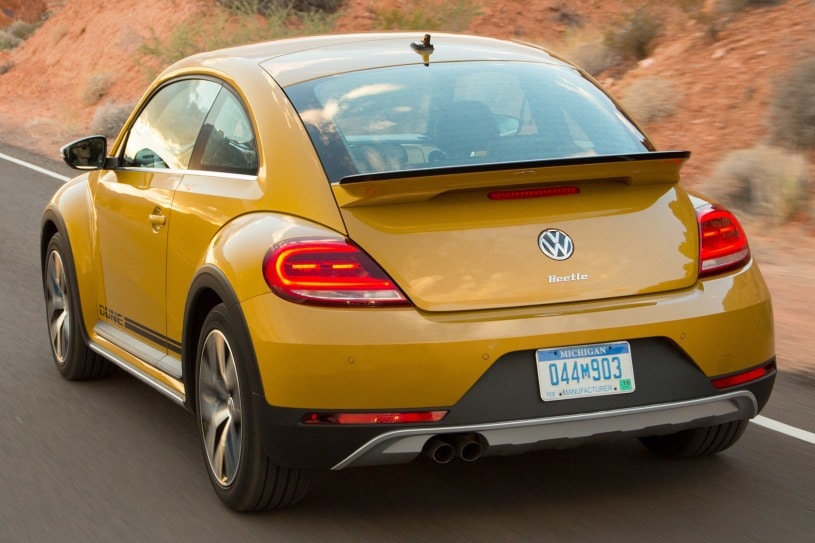 2016 Volkswagen Beetle Pictures - 47 Photos | Edmunds