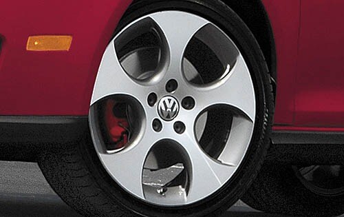 2008 Volkswagen GLI Pictures - 49 Photos | Edmunds