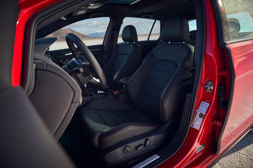 2021 Volkswagen Golf GTI Pictures - 58 Photos | Edmunds