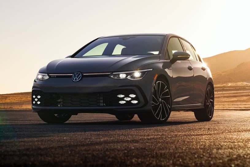 2022 Volkswagen Golf GTI Pictures - 93 Photos | Edmunds