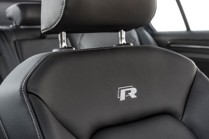 2016 Volkswagen Golf R Pictures - 42 Photos | Edmunds