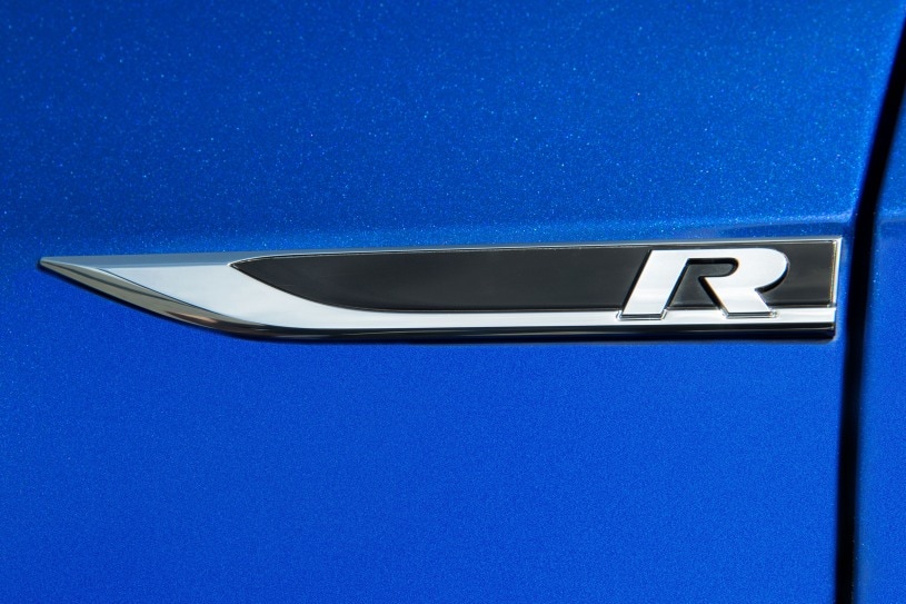 2016 Volkswagen Golf R Pictures - 42 Photos | Edmunds