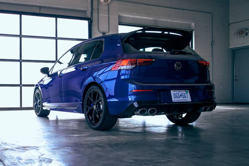 2023 Volkswagen Golf R Pictures - 129 Photos | Edmunds