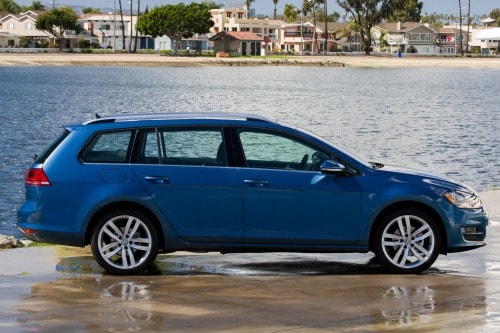 2016 Volkswagen Golf SportWagen Pictures - 152 Photos | Edmunds