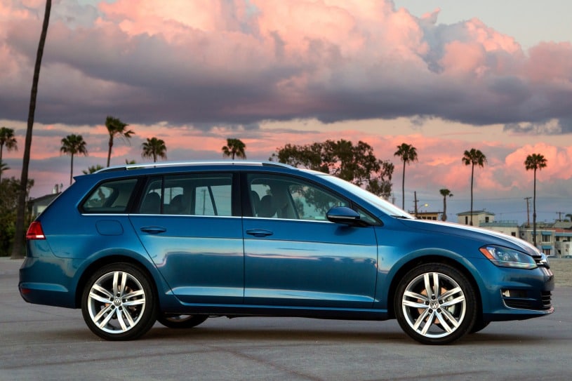 2016 Volkswagen Golf SportWagen Pictures - 60 Photos | Edmunds