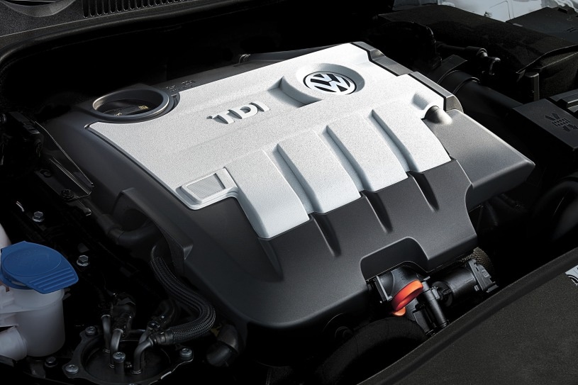 2013 Volkswagen Golf Pictures - 345 Photos | Edmunds