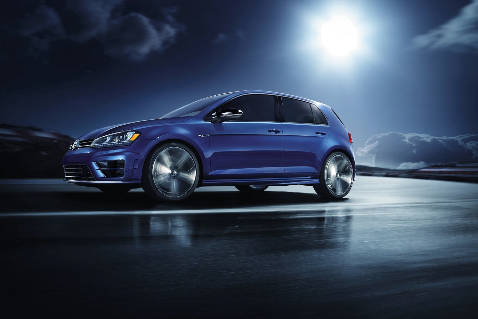 2015 Volkswagen Golf R Pre-Order Begins on January 8 | Edmunds