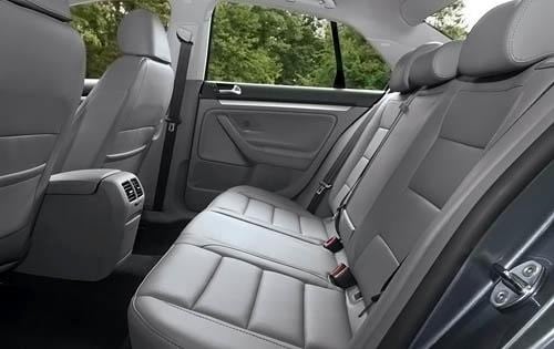 Used 2010 Volkswagen Jetta Sedan Pricing - For Sale | Edmunds