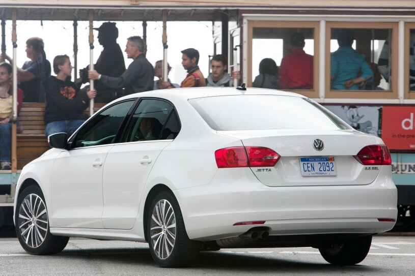 2013 Volkswagen Jetta Pictures - 231 Photos | Edmunds