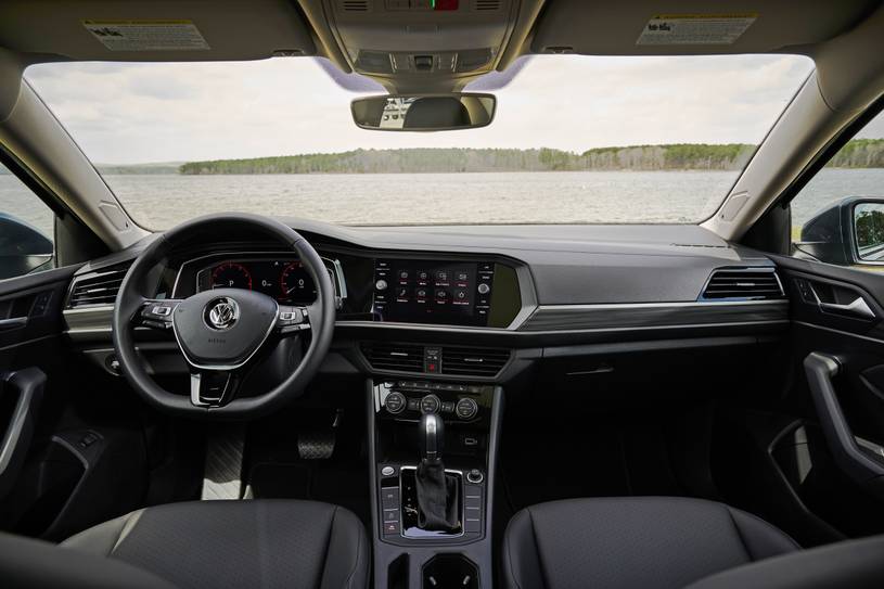 2019 Volkswagen Jetta Pictures - 110 Photos | Edmunds