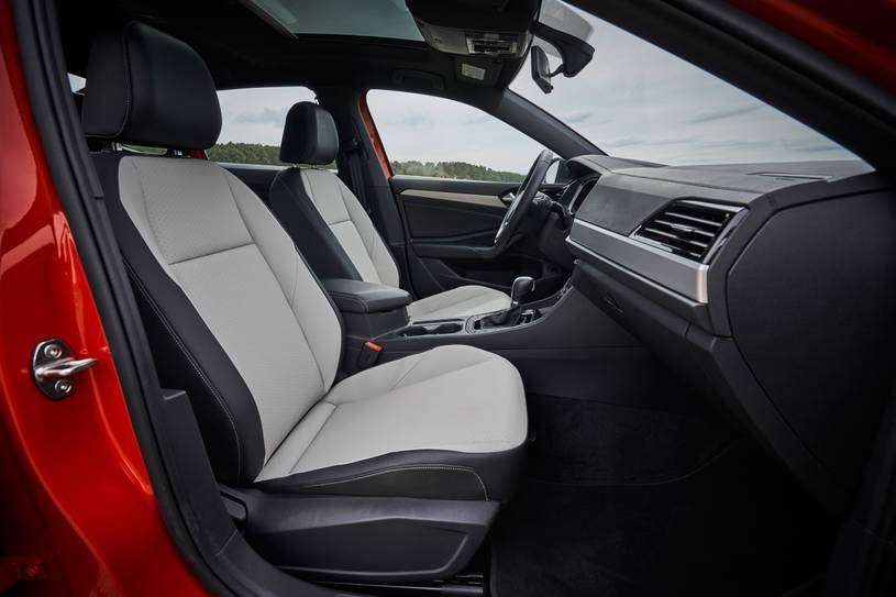 2020 Volkswagen Jetta Pictures - 107 Photos | Edmunds