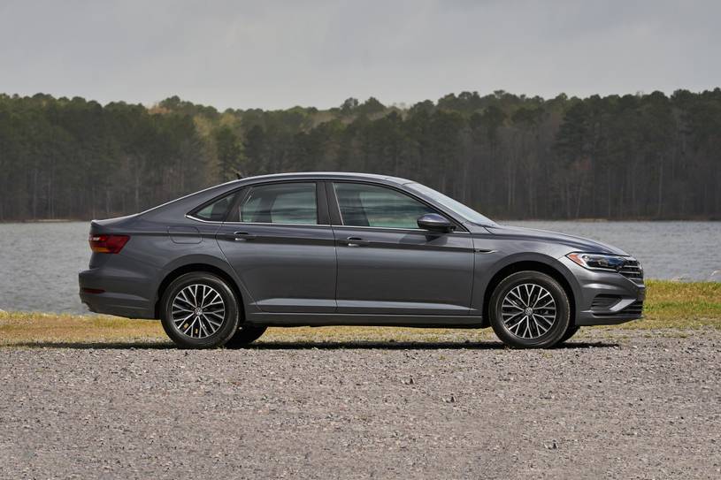 2020 Volkswagen Jetta Pictures - 107 Photos | Edmunds