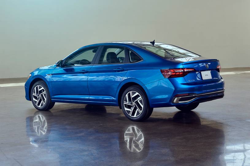2023 Volkswagen Jetta Pictures - 80 Photos | Edmunds
