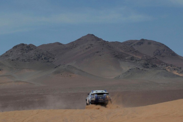 2010 VW Dakar Rally Picture Gallery | Edmunds