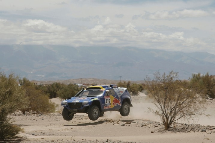 2010 VW Dakar Rally Picture Gallery | Edmunds