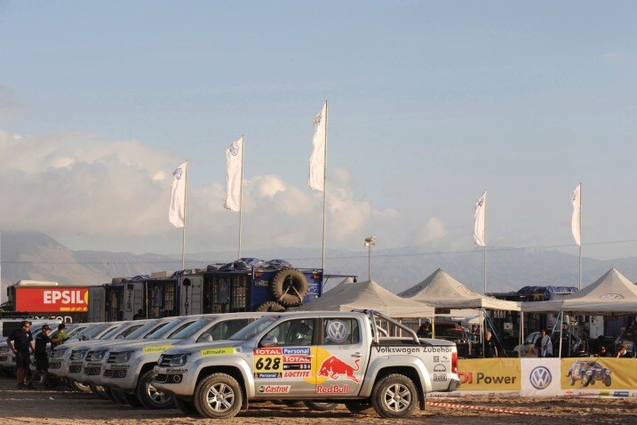 2010 VW Dakar Rally Picture Gallery | Edmunds