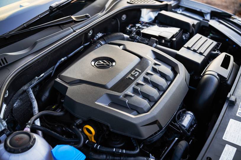 2020 Volkswagen Passat Pictures - 85 Photos | Edmunds