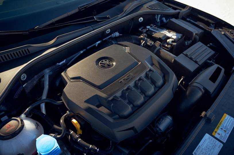 2021 Volkswagen Passat Pictures - 55 Photos | Edmunds