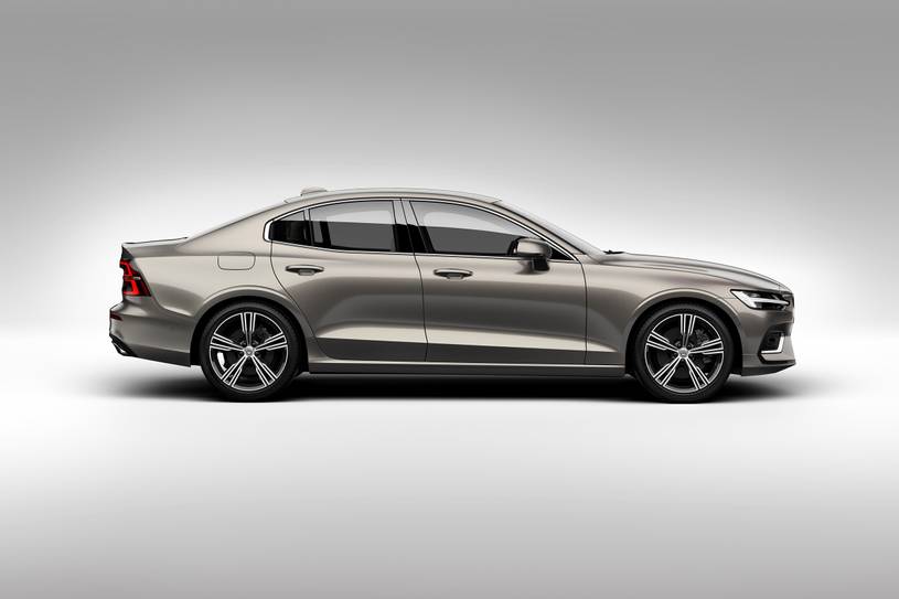 2022 Volvo S60 Pictures - 203 Photos | Edmunds
