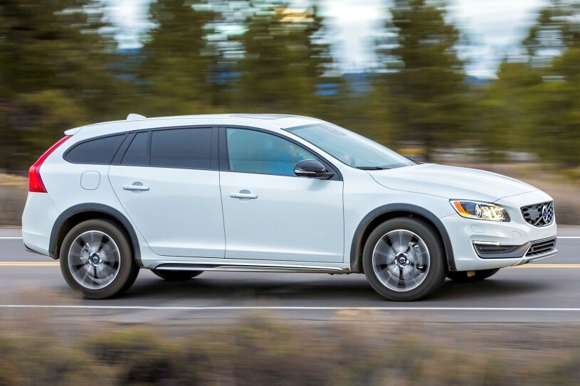 2015 Volvo V60 Wagon Review