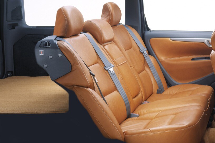 2007 Volvo V70 Pictures - 70 Photos | Edmunds