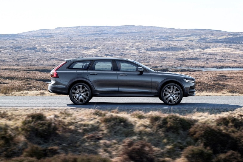 2017 Volvo V90 Cross Country Pictures - 37 Photos | Edmunds